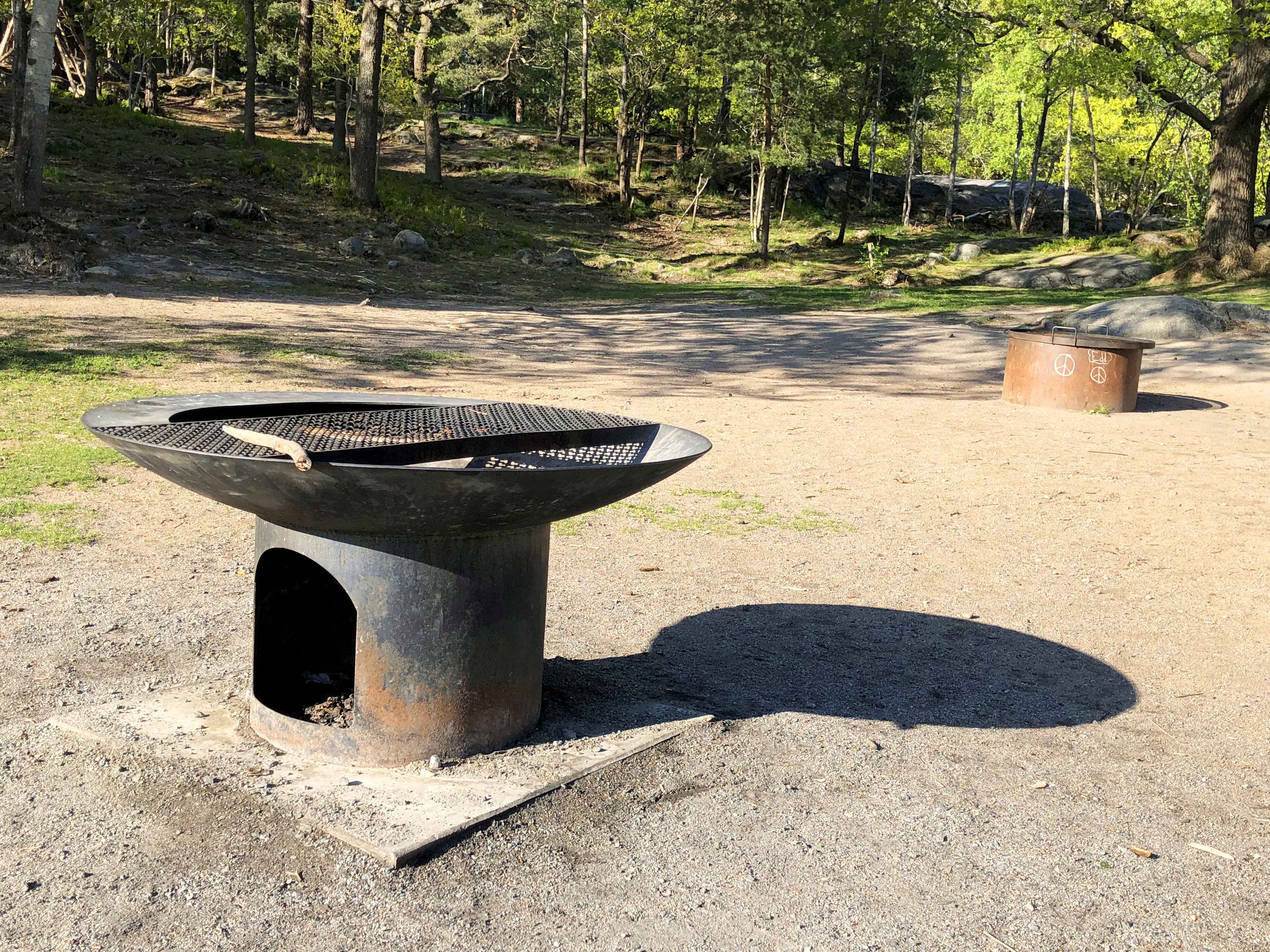Grillplats vid Björkhagendammen - Nackareservatet i Stockholms stad ...